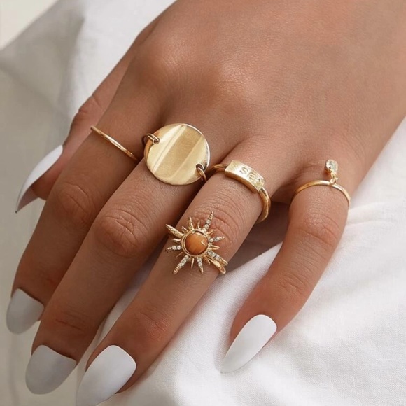 Jewelry | 33 5pc Round Disc Gold Rings | Poshmark